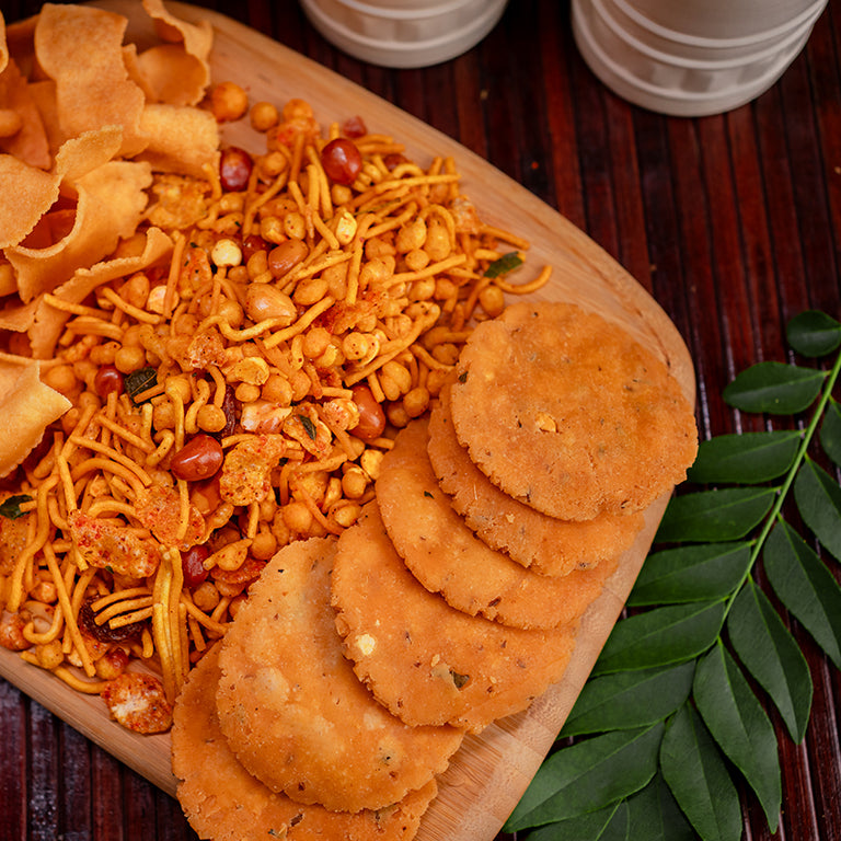 SNACK COMBO BOX – Truly Traditionals